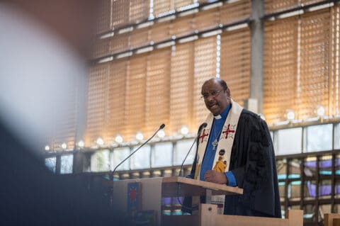 En stemme for økumenikk og globalt kirkeengasjement | Norges Kristne Råd